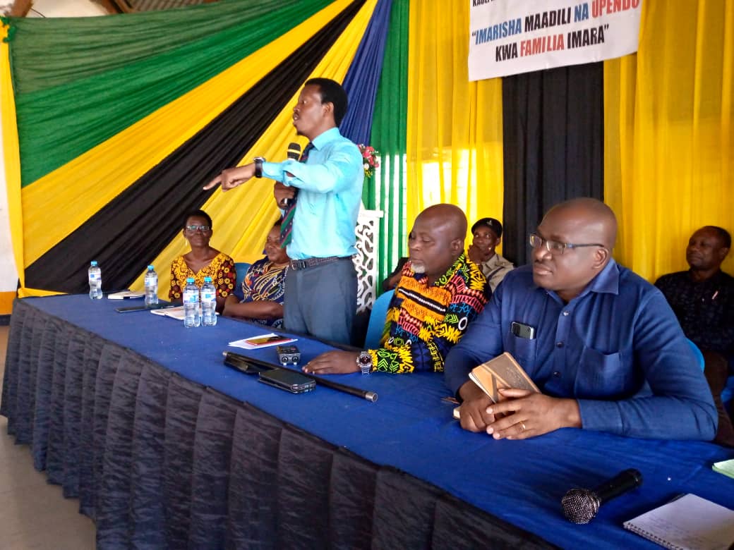Dc.Bomboko ahimiza wazazi kuimarisha maadili katika familia - Timesmajira