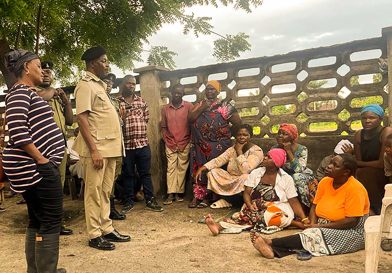 Wakazi Kijijini Mbezi Beach B watunisha msuli, (Angalia pichani maisha ...