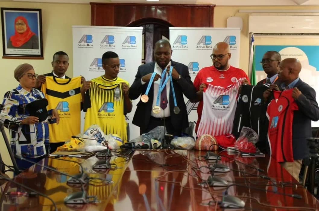 Mashabiki wa Simba na Yanga Bungeni kukiwasha uwanja wa Jamhuri ... Mashabiki wa Simba na Yanga Bungeni kukiwasha uwanja wa Jamhuri ...