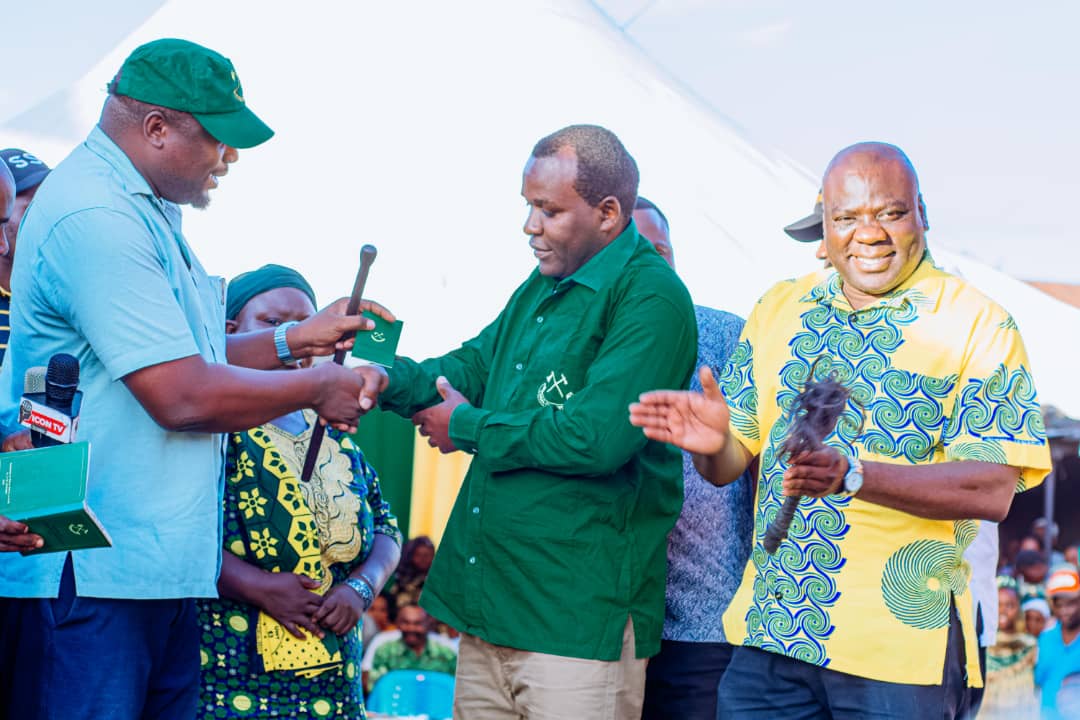 CCM vingunguti wadondosha Mbuyu wa CHADEMA - Timesmajira