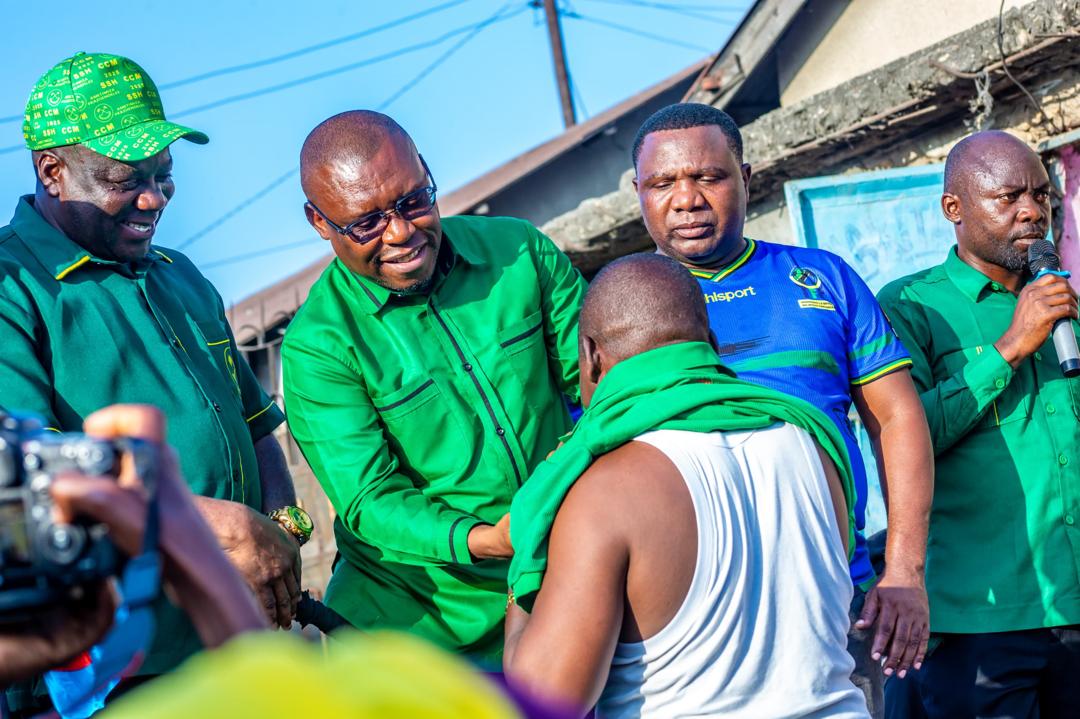 CCM Vingunguti yabomoa ngome ya CUF,wanachama 70 - Timesmajira