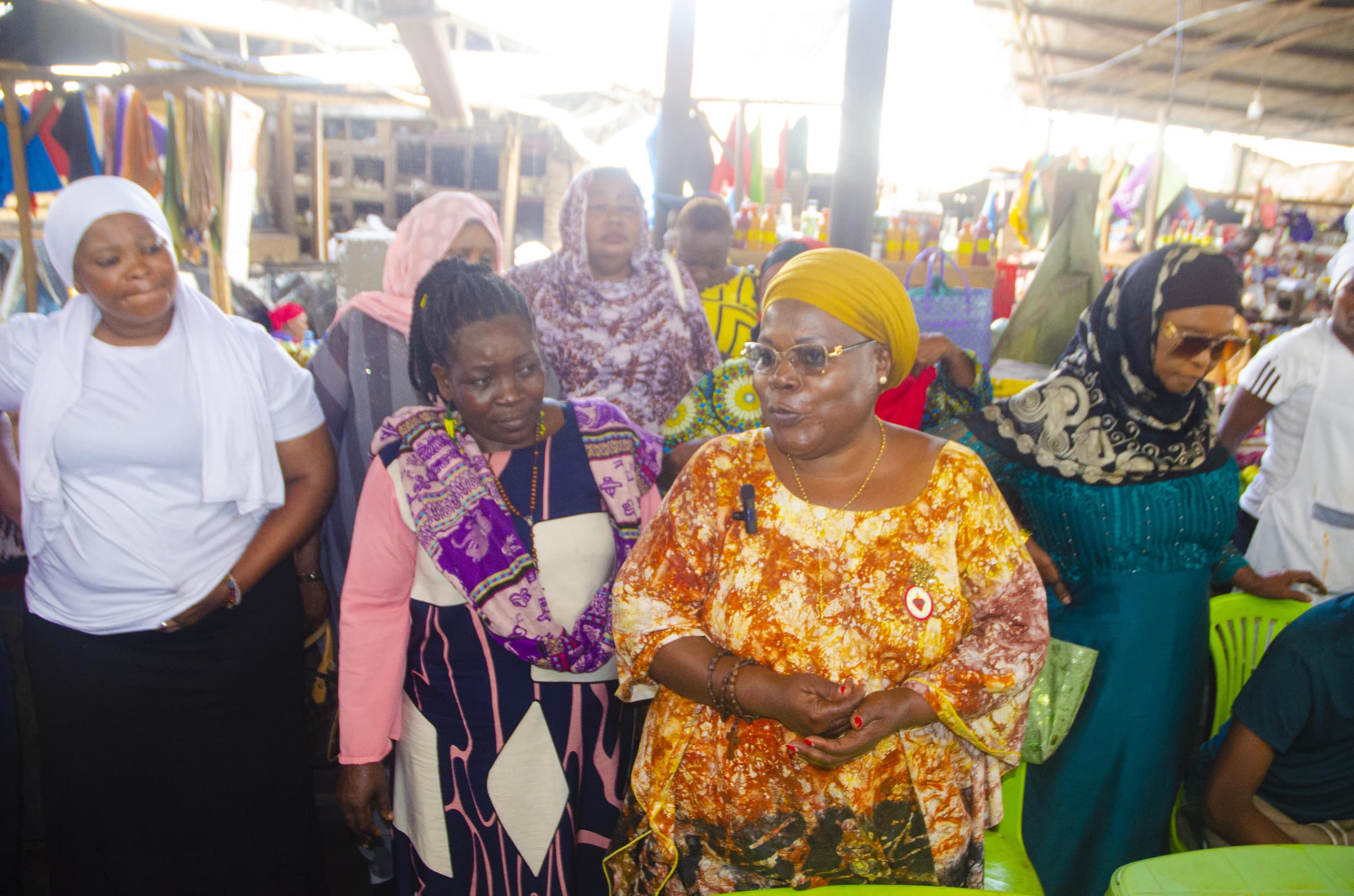 Masaburi afanya ziara kuhamasisha kujiandikisha daftari la mpiga kura ...