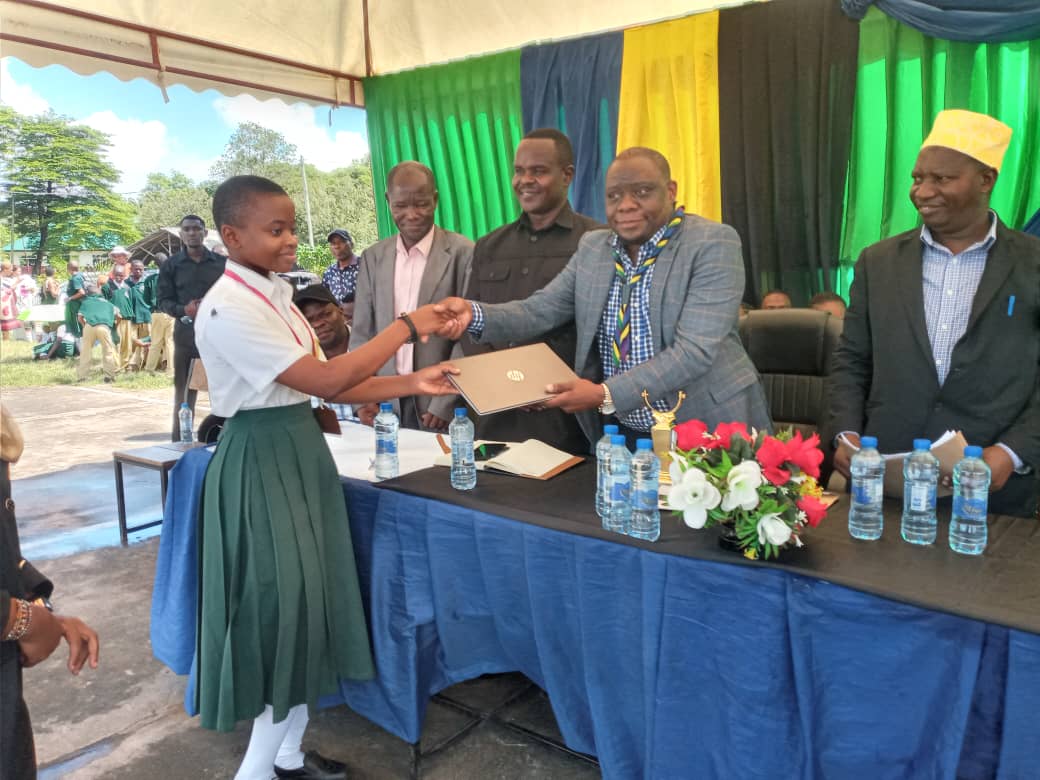Kibasila wafurahia mafanikio ufaulu asilimia 100 kwa miaka mitatu ...