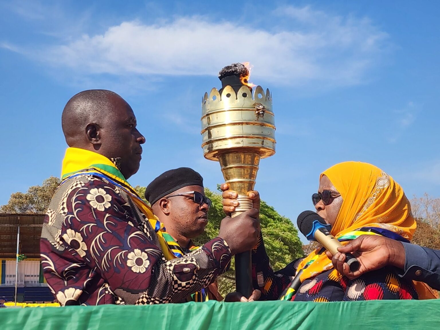 Mwenge wa Uhuru wazindua barabara za kiwango cha lami zitakazokuza ...